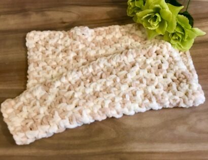 Easy Baby Security Blanket: Free Crochet Pattern - Carroway Crochet
